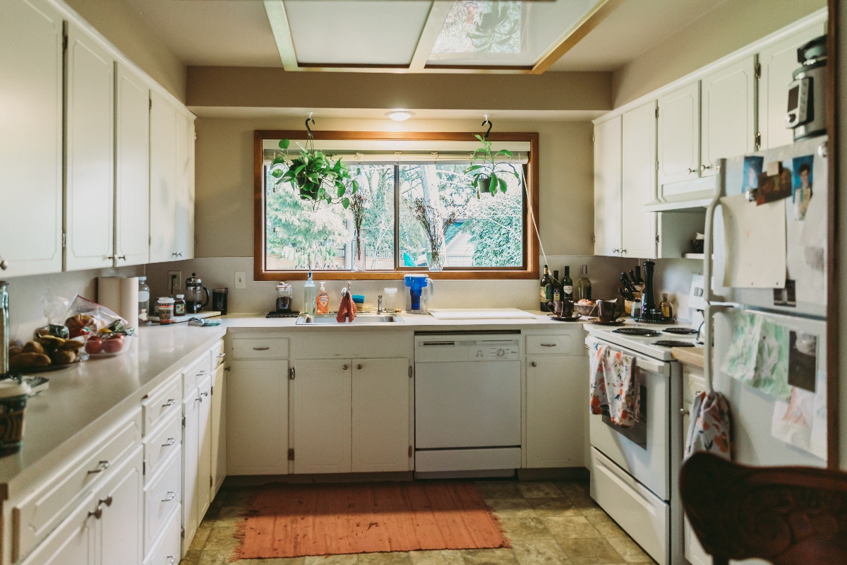 8 Easy Kitchen Updates for Less Than $500 - Framework Blog